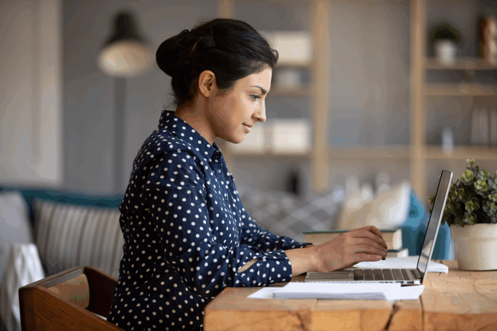 5 Reasons Every Business Needs an HR Help Desk - Auxis